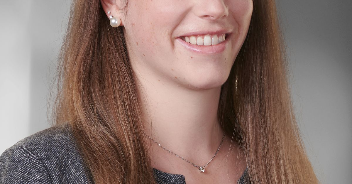 Fiona Burn - reflecta